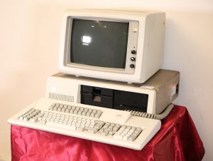 IBM XT – Personal Computer (1983)