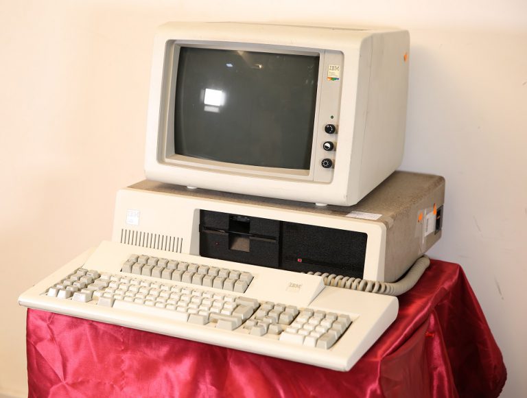 IBM XT – Personal Computer (1983)